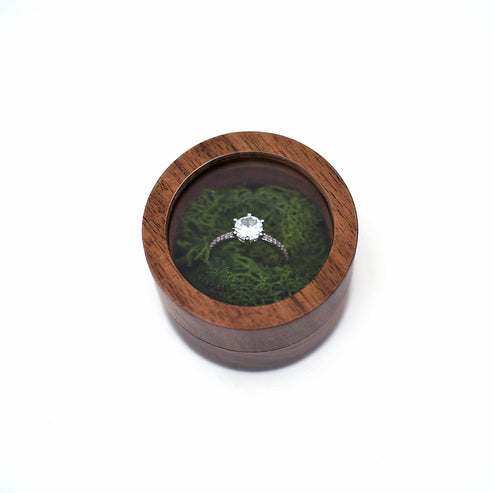 Transparent ring display box round walnut wood