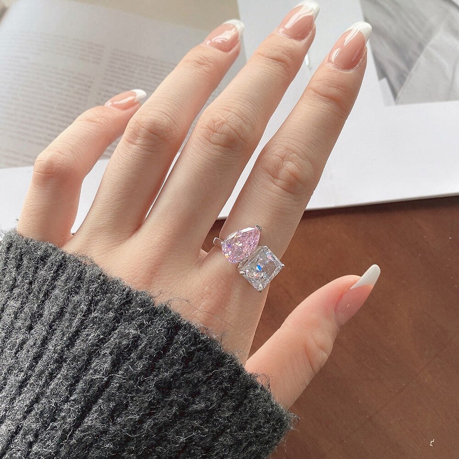 Everything to Know About Emily Ratajkowski Engagement Ring